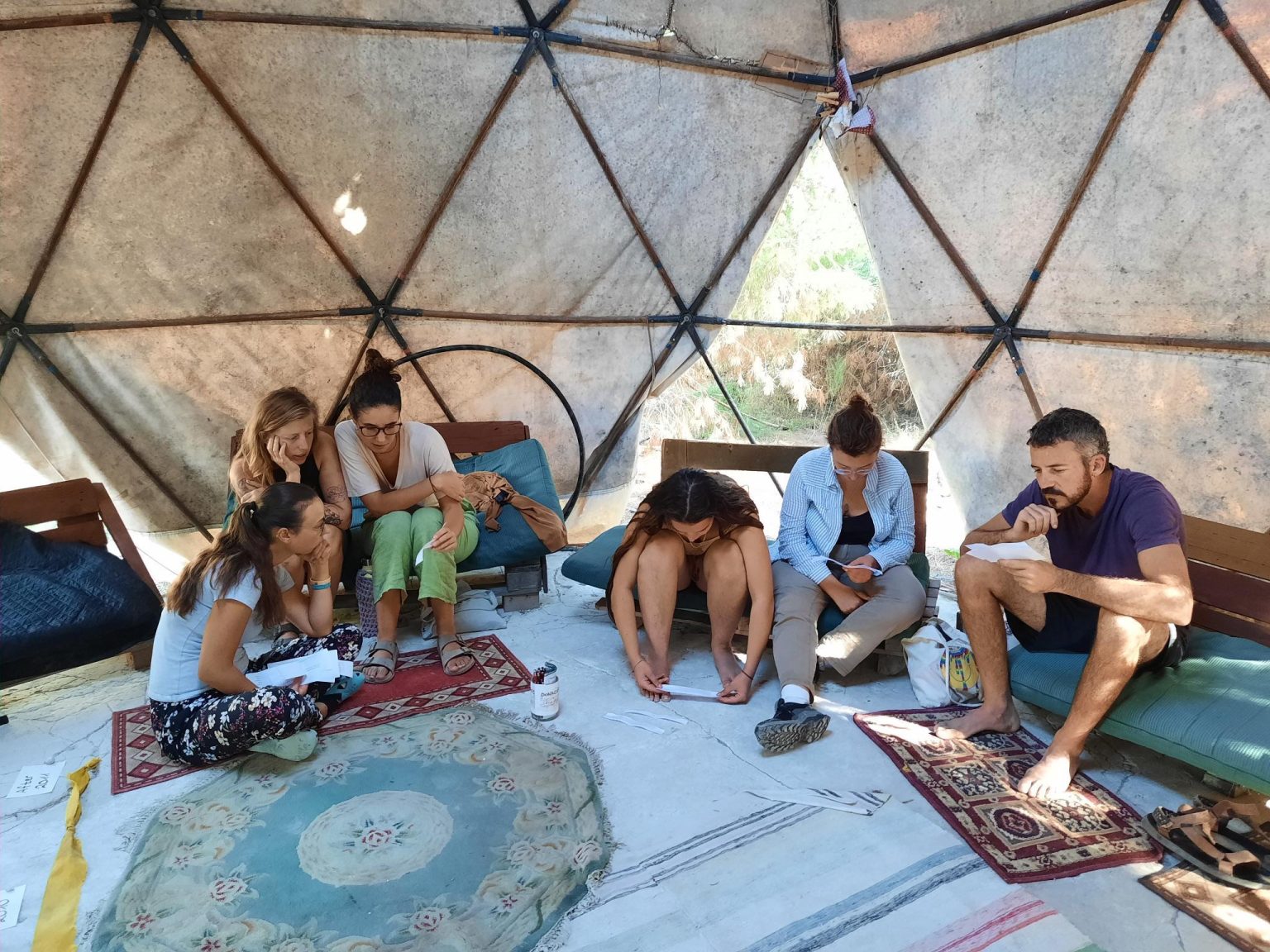 Decolonial and Anti-Capitalist Education- Sunseed Desert Technology